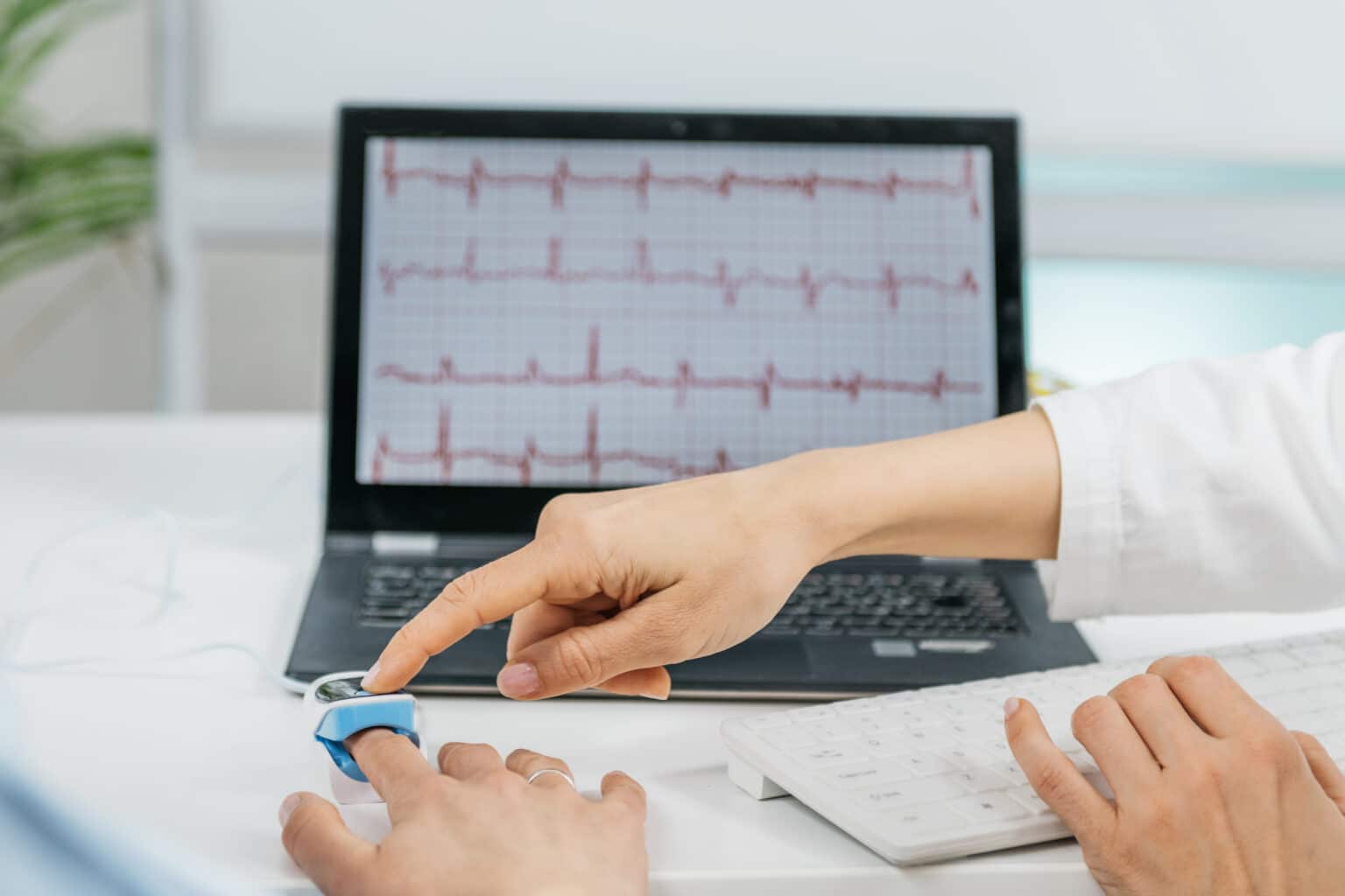 Get EKG Technician Certification Online in 2 Months - Preppy
